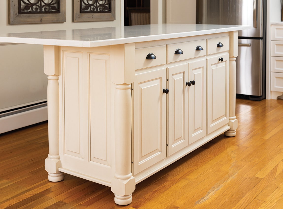 Signature Raised Panel Style Islands - Kloter Farms