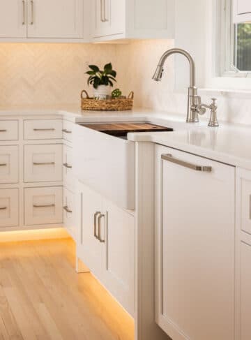 Custom Kitchen Cabinets Makers in CT | Quality Custom Cabinetry